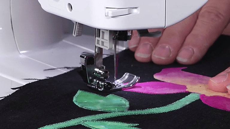 Online Course: Raw Edge Machine Appliqué from Craftsy | Class Central